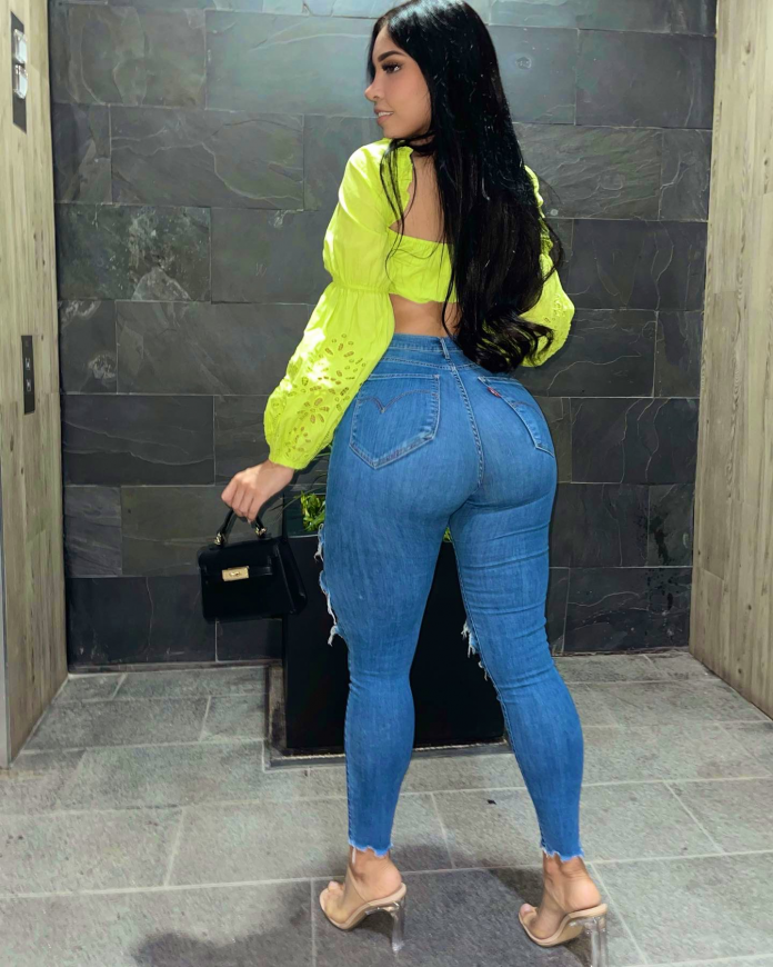 Ennid Wong se luce como Pikachu y supera a Karely Ruiz - Faraón Informativo